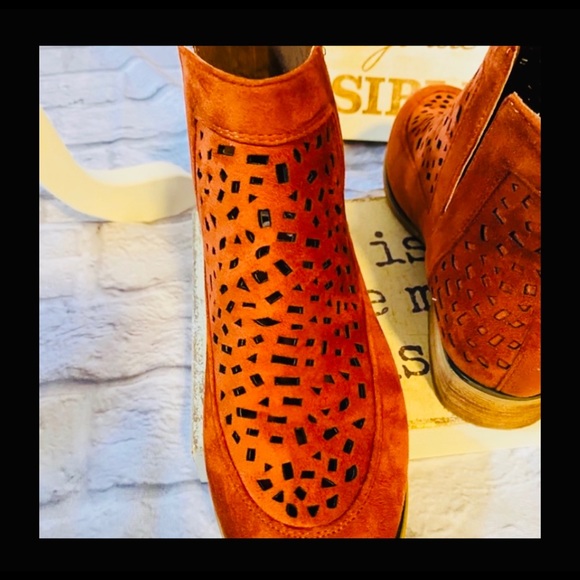 JC | Shoes | Jc Ankle Boots | Poshmark